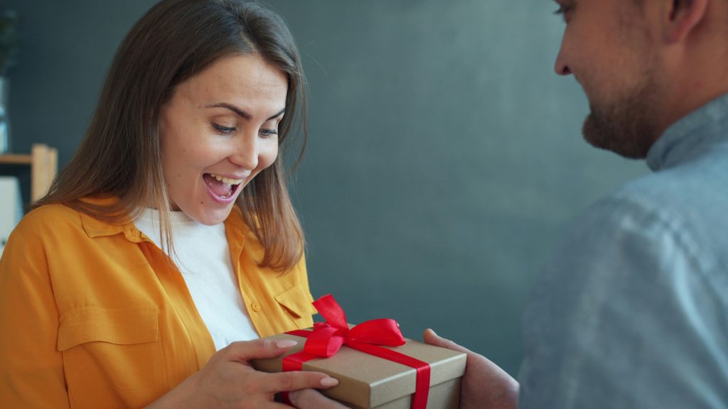 Come scegliere il regalo perfetto - Condividi idee regalo per aiutarti ...